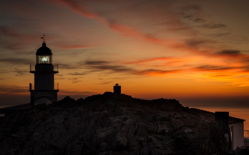 9 perfectos atardeceres del Mediterráneo: entornos con encanto