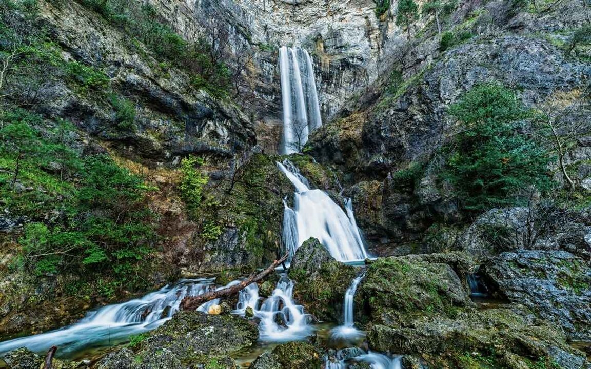Ni la cascada Cola de Caballo ni el Pozo de los Humos: estas son las 5 ...