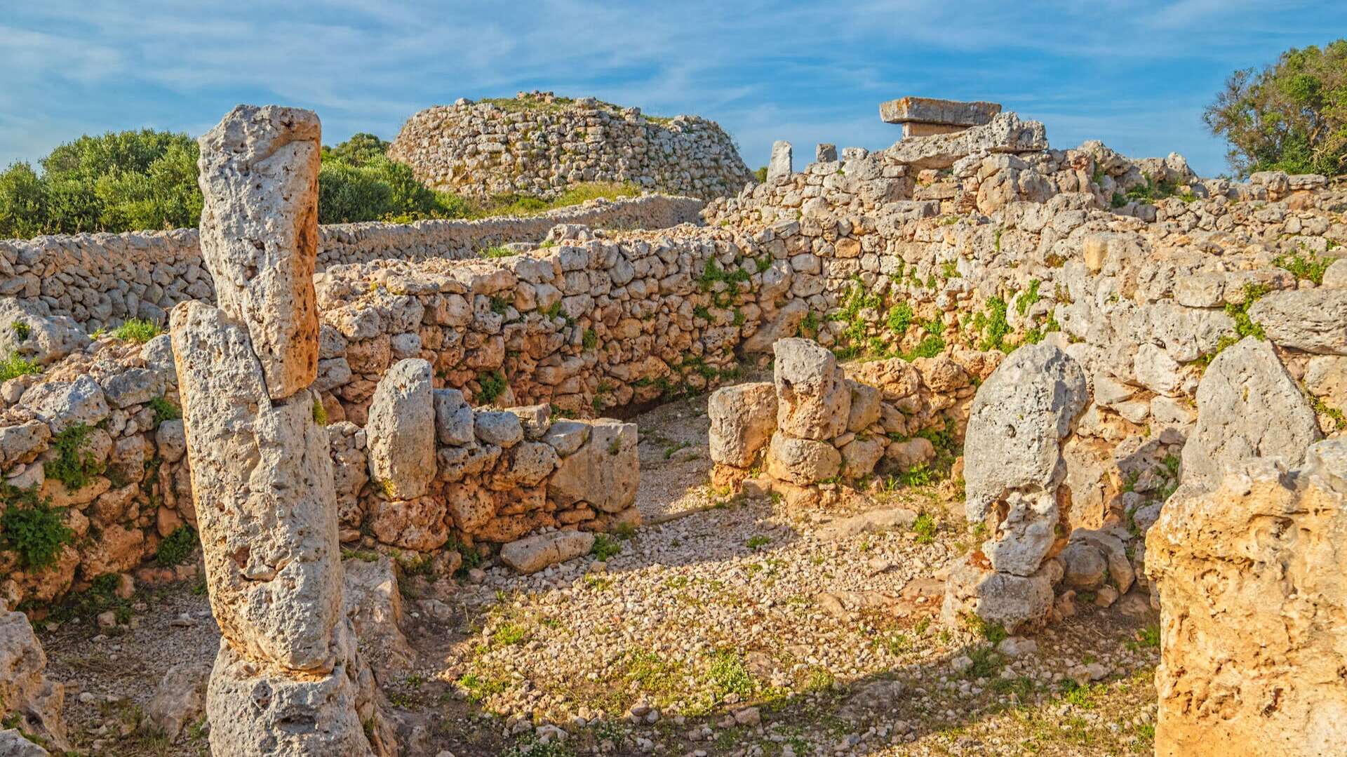 Declarado Patrimonio de la Humanidad: el asombroso poblado prehistórico ...